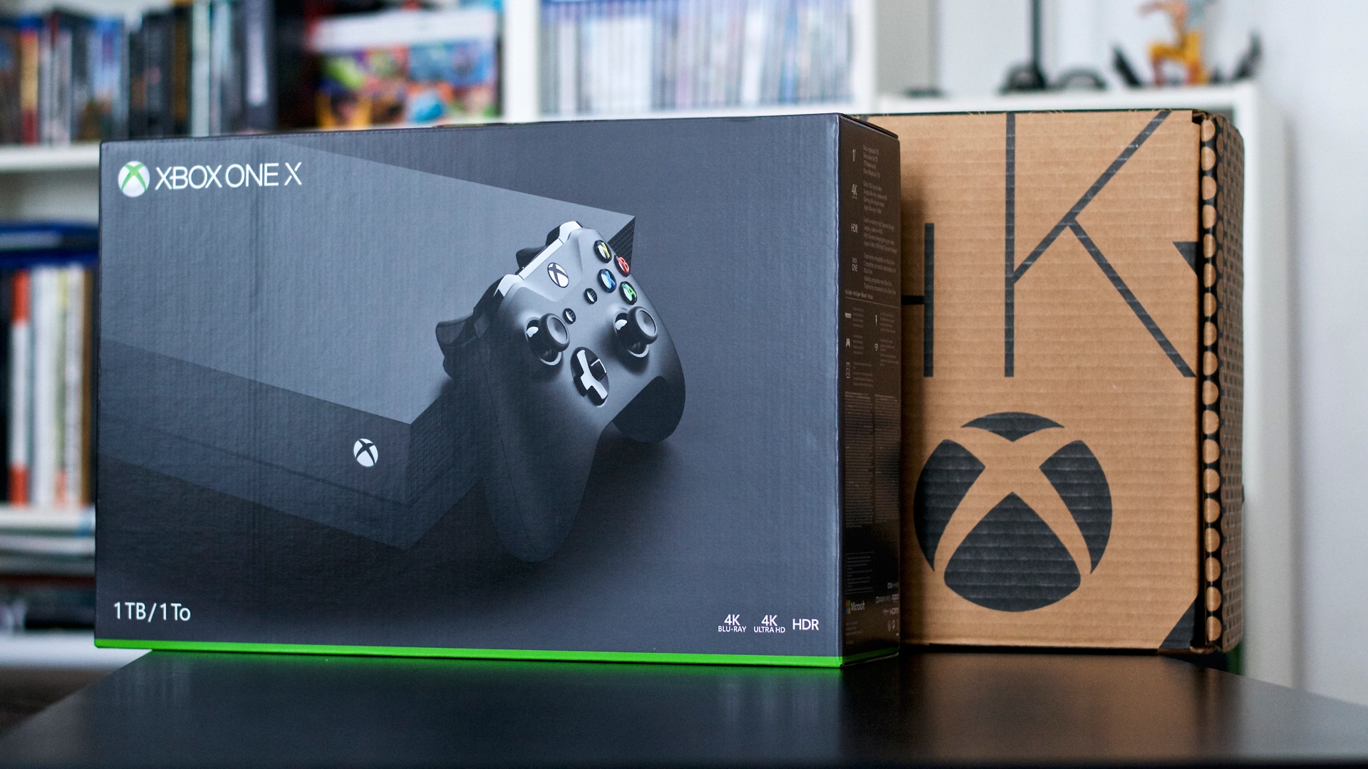 Unboxing : Xbox One X et Press Kit | GoldenGeek